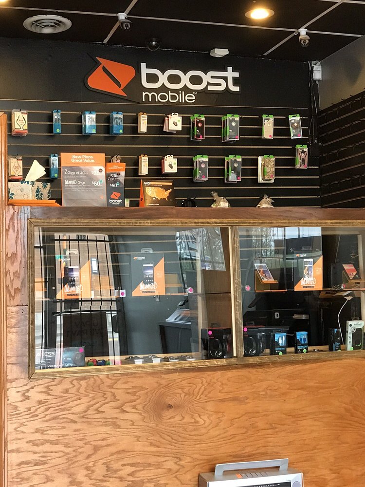 BOOST MOBILE - 332 E 95th St, Chicago, Illinois - Mobile Phones - Phone ...