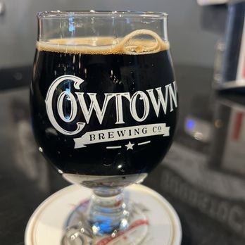 COWTOWN BREWING - Updated October 2025 - 365 Photos & 302 Reviews ...