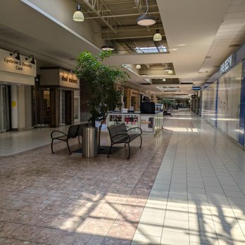 CHAMPLAIN CENTRE - Updated December 2025 - 22 Photos & 19 Reviews - 60 ...