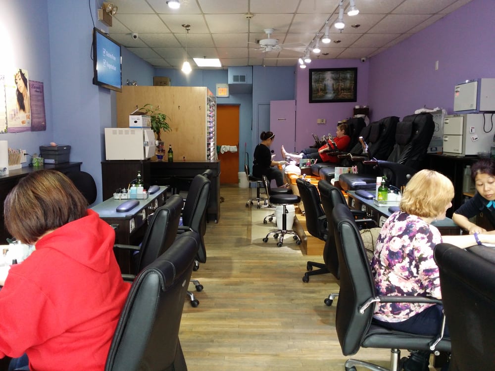 CUPID NAIL SALON - 398 Central Park Ave, Scarsdale, New York - Nail ...