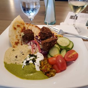 SCARLET KITCHEN & BAR - 55 Photos & 28 Reviews - 406 Main St, Red Wing ...