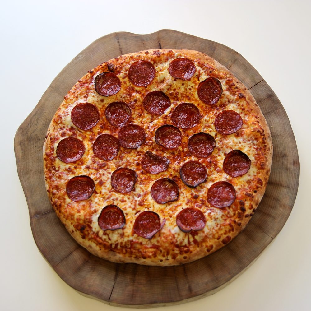 FLYING PIZZA - Updated January 2025 - 1192 Jefferson Avenue, Winnipeg ...