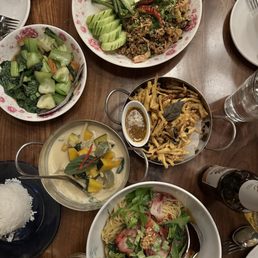 LOM WONG - Updated January 2026 - 1006 Photos & 443 Reviews - 218 E ...