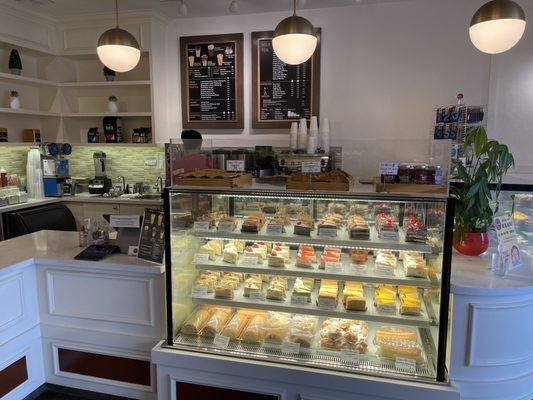 REGENT CAKES & BAKERY - Updated June 2024 - 319 Photos & 139 Reviews ...