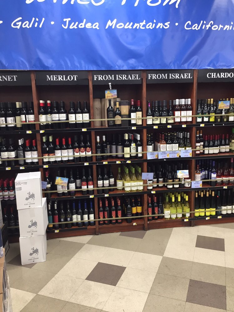 SUPER SAL MARKET - 76 Photos & 128 Reviews - 17630 Ventura Blvd, Encino ...