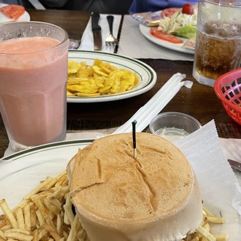 PASAPOGA RESTAURANT - Updated October 2025 - 157 Photos & 208 Reviews ...