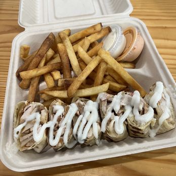 GOLDEN CHICKEN - Updated September 2024 - 139 Photos & 118 Reviews ...