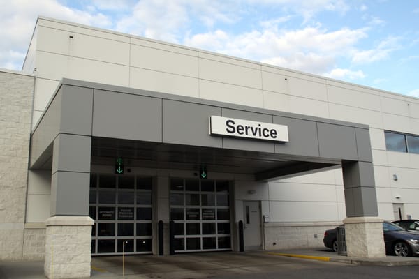 BMW OF WARWICK - Updated January 2026 - 27 Photos & 134 Reviews - 1515 ...