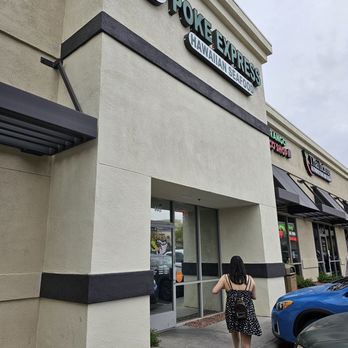 POKE EXPRESS - 586 Photos & 589 Reviews - 19 S Stephanie St, Henderson ...