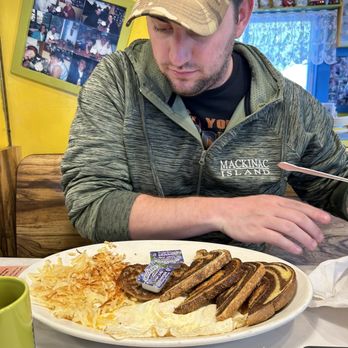 JAVA JOE’S CAFE - Updated June 2024 - 244 Photos & 353 Reviews - 959 N ...