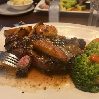 BIG FOOT INN - Updated April 2025 - 46 Photos & 114 Reviews - 11508 N ...