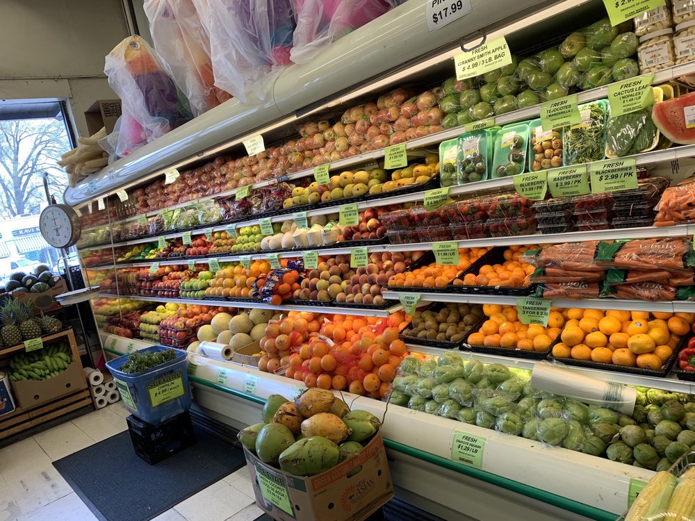 GLEBE MARKET - 12 Photos & 20 Reviews - Grocery - 300 N Glebe Rd ...