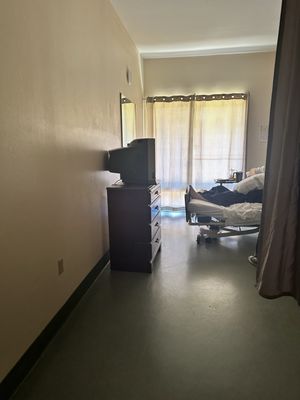 Apple Valley Post Acute Center - Updated June 2026 - 25 Photos & 26 ...