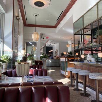 MOONLARK’S DINETTE - Updated June 2025 - 133 Photos & 51 Reviews - 1060 ...