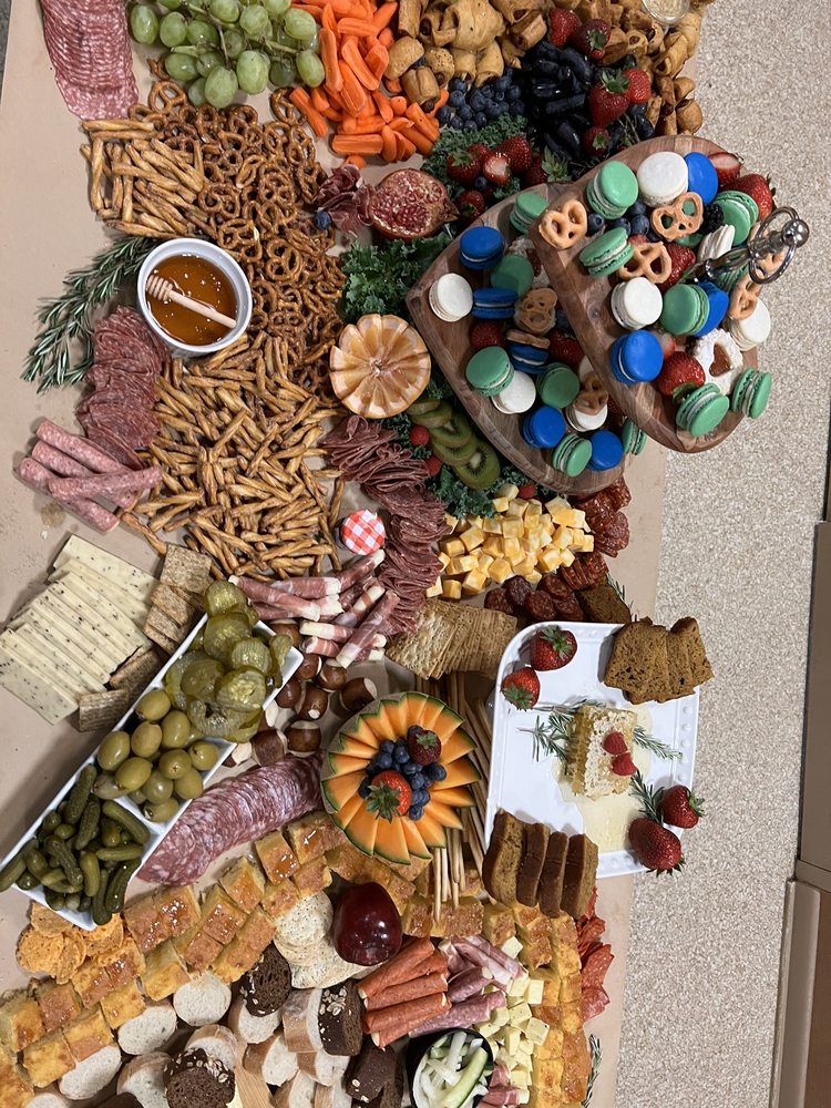 POLK CITY BBQ - 107 Photos & 83 Reviews - 221 Commonwealth Ave N, Polk ...