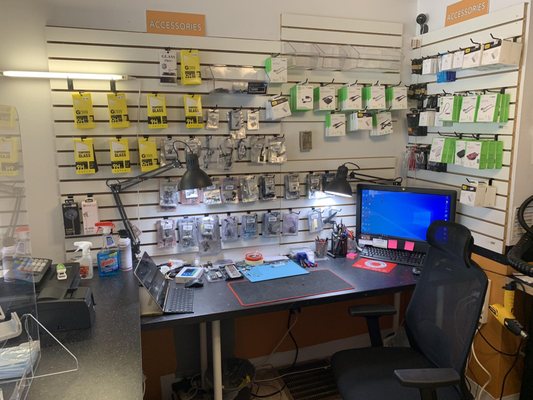 MR FIX CELL PHONE & COMPUTER REPAIR - Updated July 2025 - 43 Photos ...