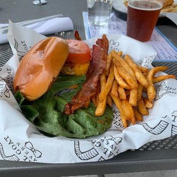 THE SOCIAL GOAT TAVERN - Updated June 2025 - 147 Photos & 158 Reviews ...