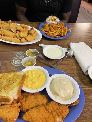 CATFISH CORNER - 69 Photos & 75 Reviews - 914 S Commerce St, Ardmore ...