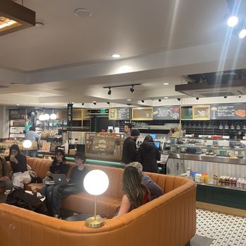 CENTRAL PERK CAFE - Updated August 2024 - 187 Photos & 44 Reviews - 205 ...