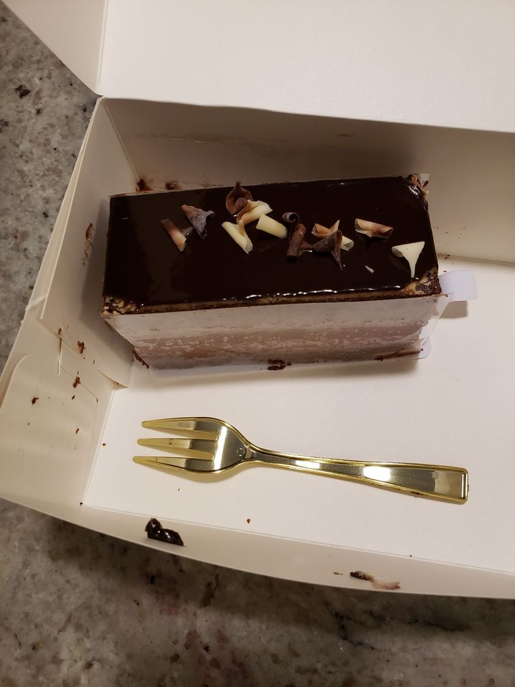 LE FRENCH PATISSERIE - Updated April 2025 - 16 Photos & 20 Reviews ...