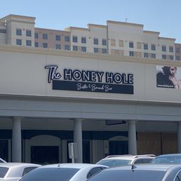 THE HONEY HOLE - Updated September 2025 - 761 Photos & 646 Reviews ...