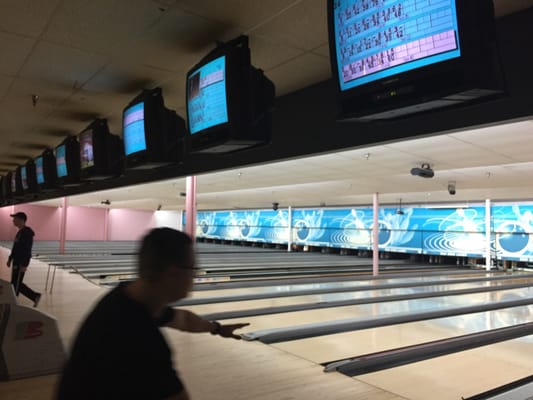 RED BIRD BOWLING LANES - 12 Photos & 20 Reviews - 1114 S Main St ...
