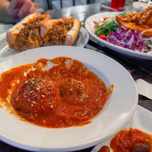 PIAZZA PRESTO - Updated October 2025 - 155 Photos & 164 Reviews - 453 W ...