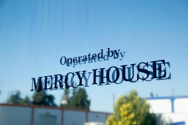 MERCY HOUSE - Updated December 2025 - 13 Photos & 10 Reviews - Santa ...