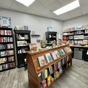 HALF PRICE BOOKS - Updated December 2025 - 52 Photos & 69 Reviews ...