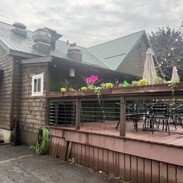 EBENEZER ALE HOUSE - Updated December 2025 - 334 Photos & 327 Reviews ...