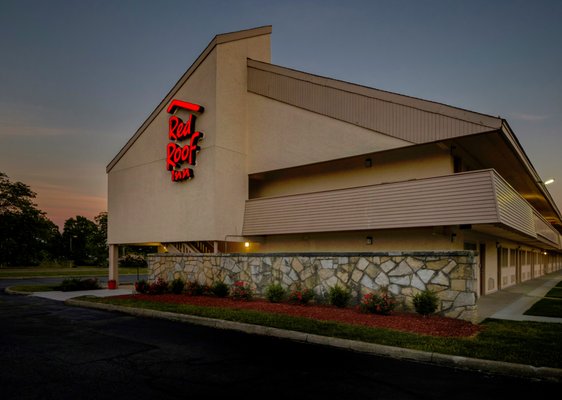 RED ROOF INN COLUMBUS WEST - HILLIARD - Updated March 2024 - 13 Photos ...