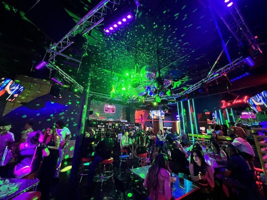 BE KIND & REWIND - Updated September 2024 - 208 Photos & 90 Reviews ...