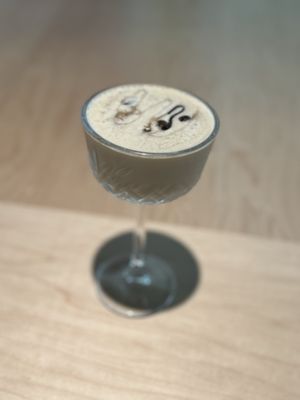 THE RUSTY BEE LOUNGE - Updated October 2025 - 41 Photos & 13 Reviews ...