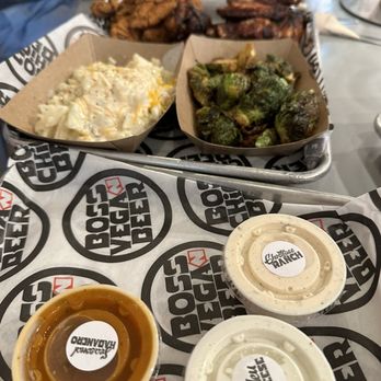 BOSS CHICKNBEER - Updated January 2026 - 237 Photos & 271 Reviews - 120 ...