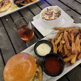 BRU BURGER BAR-WESTERVILLE - Updated January 2026 - 343 Photos & 381 ...