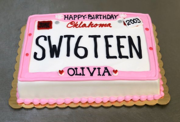 MERRITT’S BAKERY - 68 Photos & 36 Reviews - 4930 W Kenosha St, Broken ...