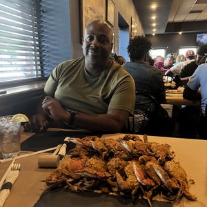 COSTAS INN - 404 Photos & 358 Reviews - 4100 N Point Blvd, Baltimore ...