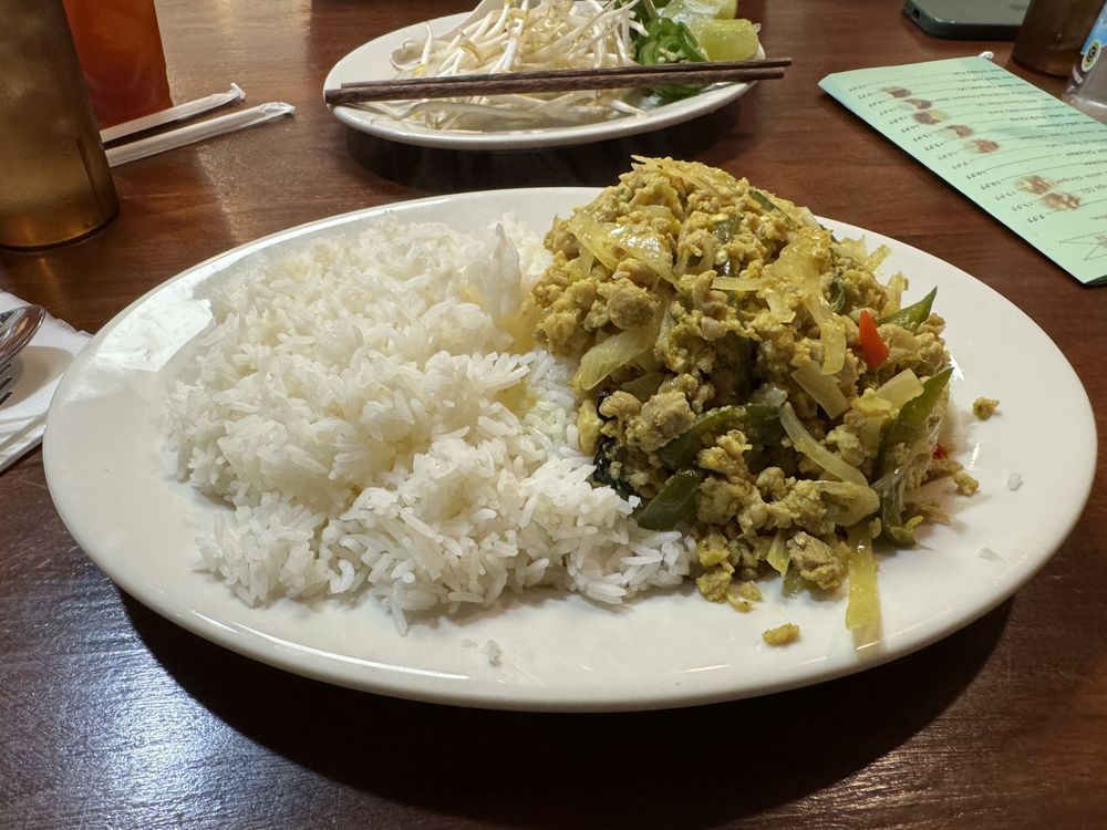 CHAMNAN ASIAN KITCHEN - Updated April 2024 - 15 Photos - 292 Reservoir ...