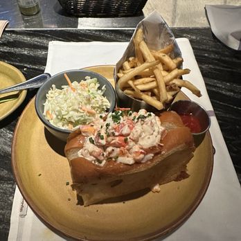 KING’S FISH HOUSE - CARLSBAD - Updated November 2024 - 1871 Photos ...