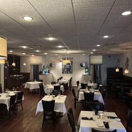 STEVENS’ - Updated December 2025 - 230 Photos & 368 Reviews - 401 N ...