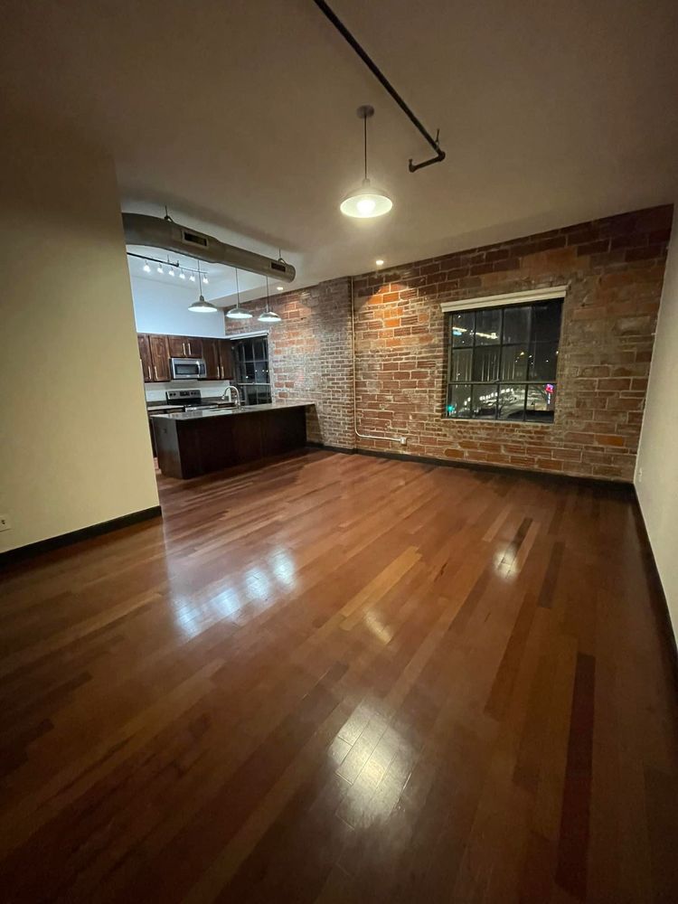 SUNFLOWER MAIDS - Updated December 2025 - 19 Photos - Tulsa, Oklahoma ...