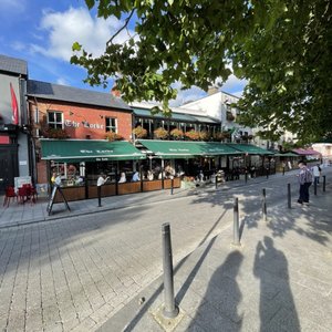 THE LOCKE BAR - 198 Photos & 158 Reviews - 3 George's Quay, Limerick ...