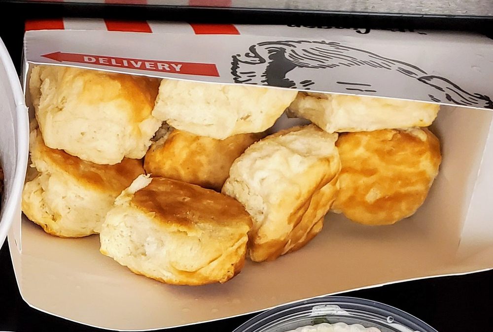 KFC - Updated December 2025 - 26 Reviews - 9229 Division St, Spokane ...