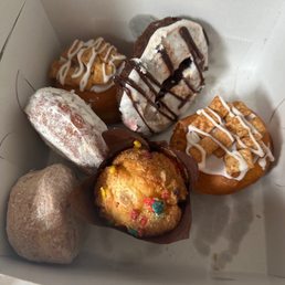 THE MAD BAKERS - Updated September 2025 - 30 Photos & 22 Reviews ...