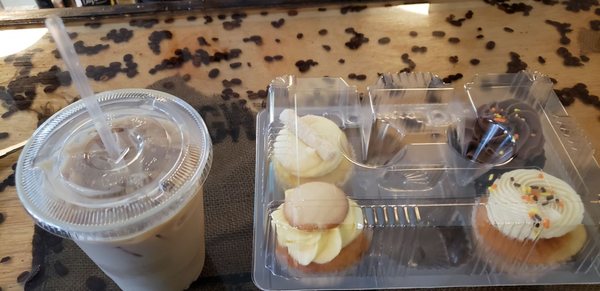 BUTTERCREAM DREAM BAKERY - 12 Photos - 1510 W Market St, York ...