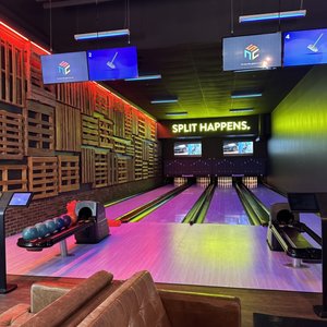 THE FOUNDATION NIGHT CLUB - Updated October 2025 - 34 Dunlop Street E ...