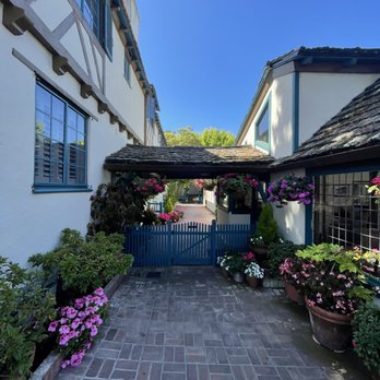 THE NORMANDY INN - Updated November 2024 - 157 Photos & 178 Reviews ...