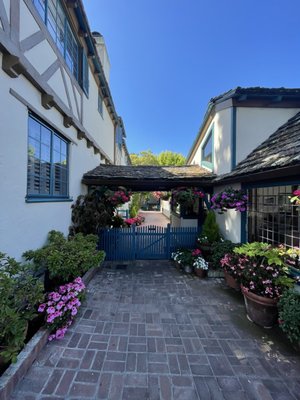 THE NORMANDY INN - Updated September 2024 - 157 Photos & 171 Reviews ...