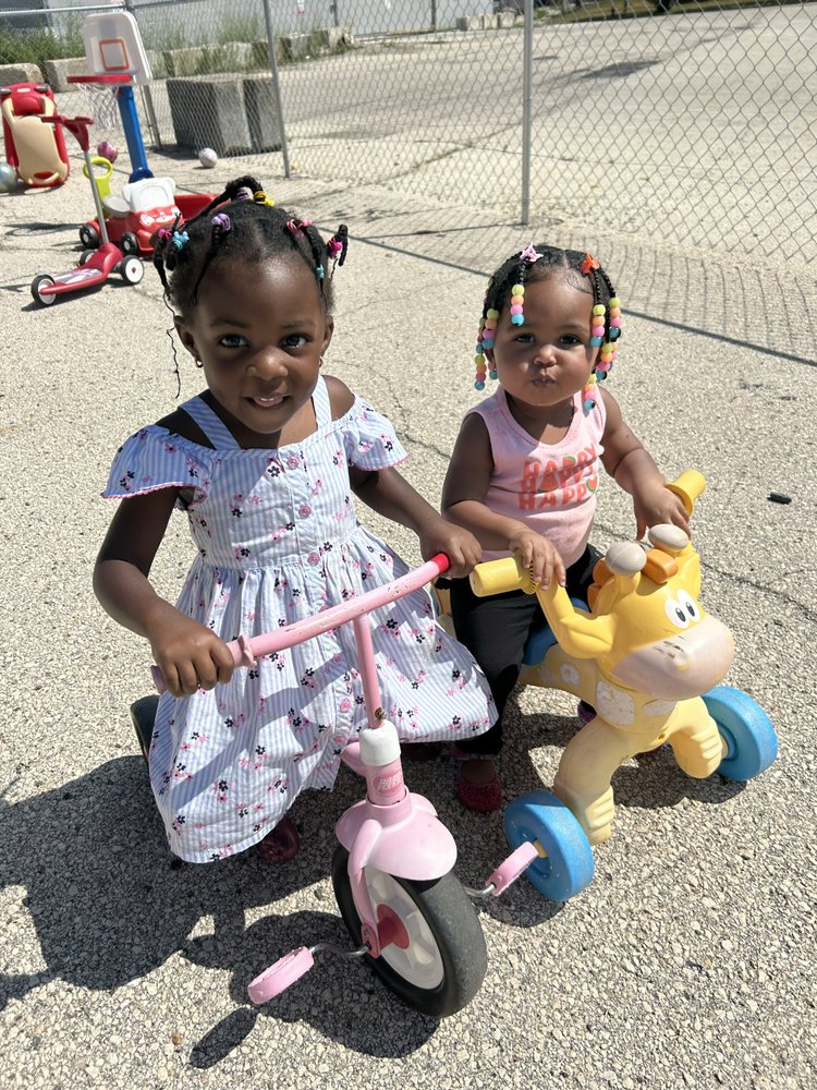 THE LEARNING PALACE - Updated July 2025 - 28 Photos - 8749 W Fond Du Lac Ave, Milwaukee ...