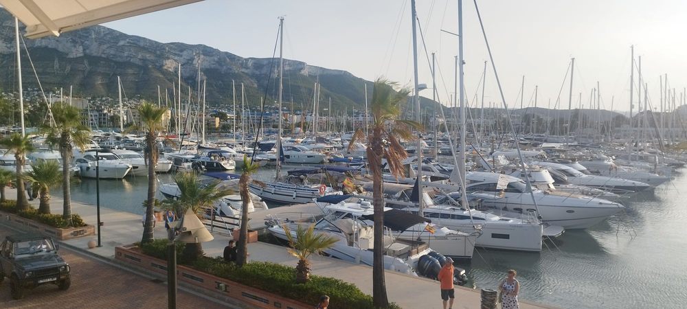 REPUBLIC DENIA - Updated January 2025 - Puerto Deportivo, Päijät-Häme ...